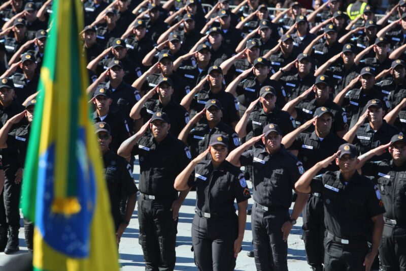 Concurso PMERJ é autorizado com 100 vagas para oficiais | Folha Dirigida