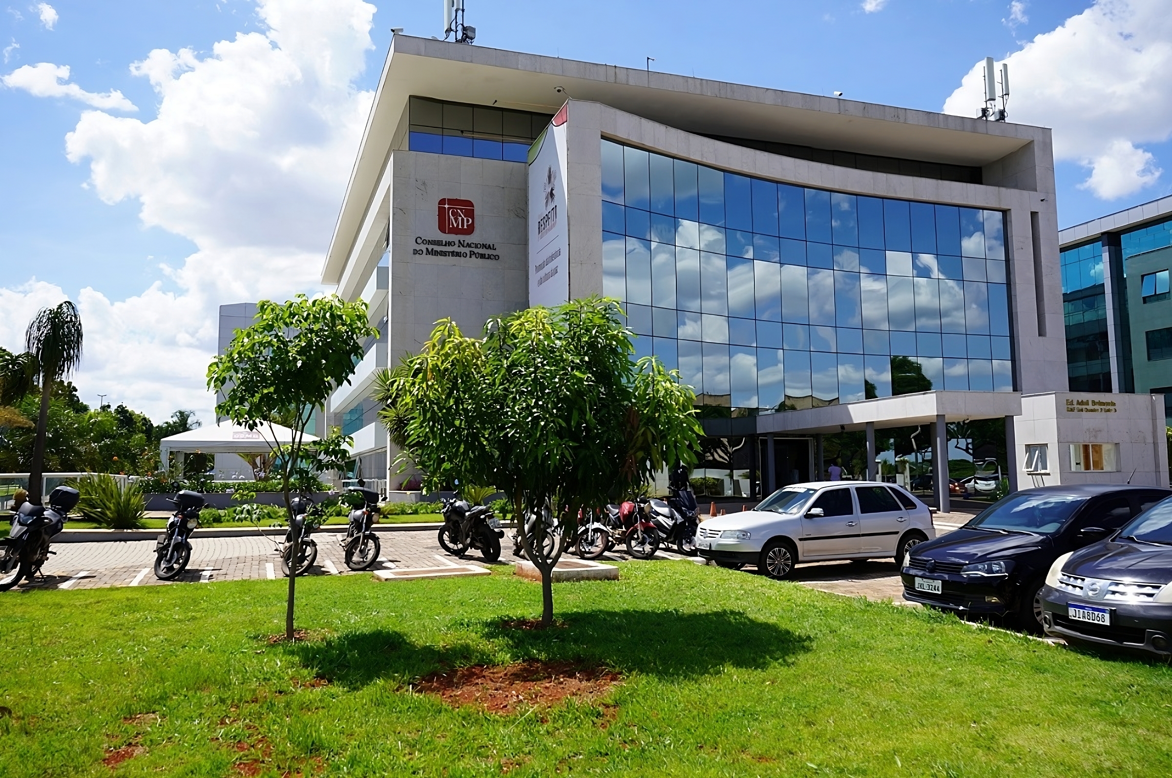 Concurso CNMP: Congresso aprova nível superior para técnicos | Folha Dirigida