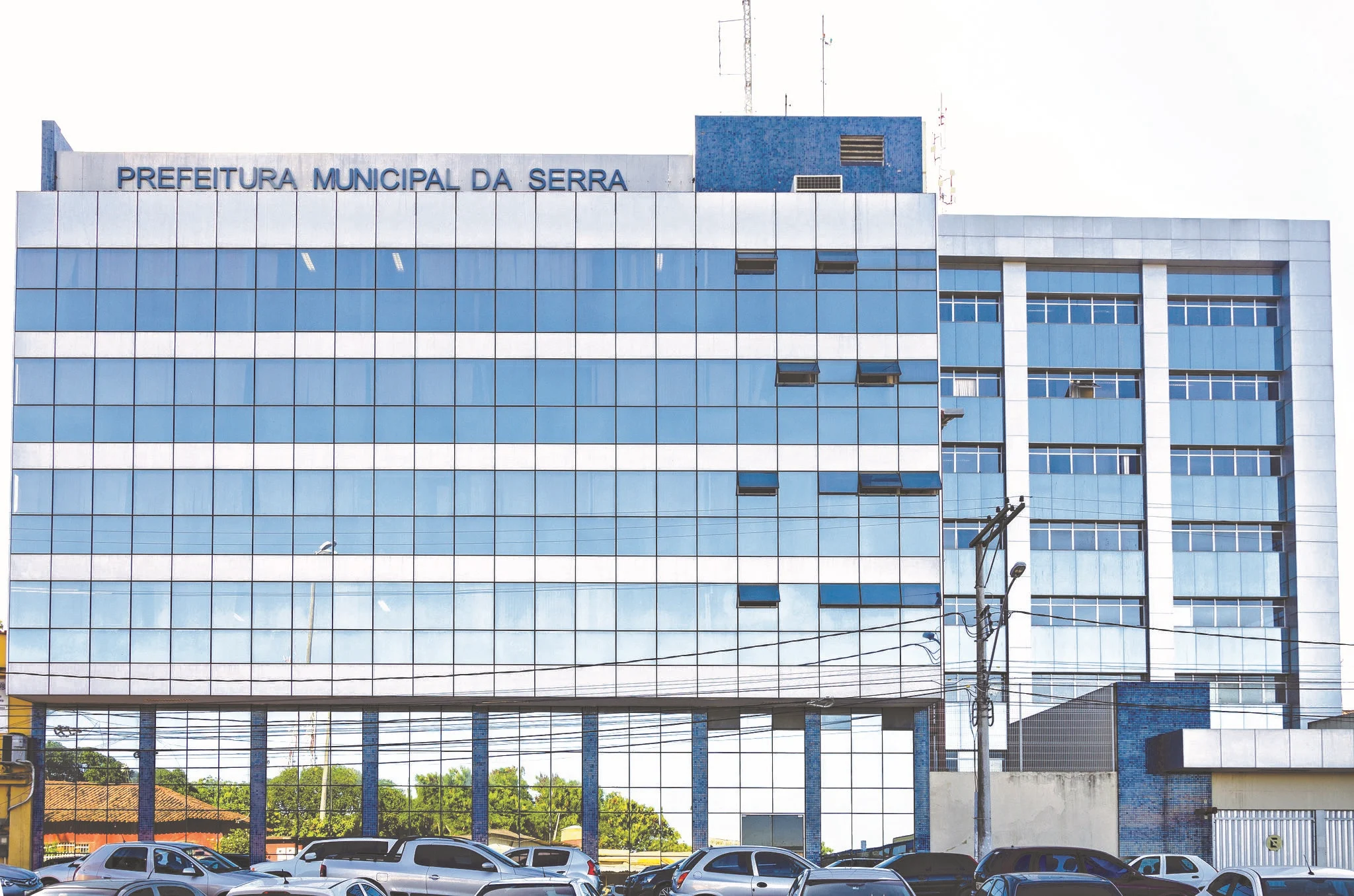 Prefeitura de Serra ES abre inscrições para processo seletivo | Folha ...