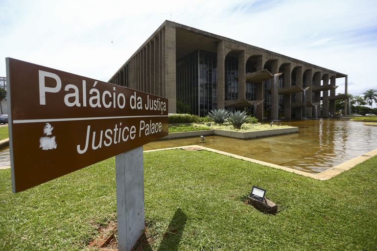 Concurso MJSP: pedido é enviado para novo edital com 430 vagas | Folha ...